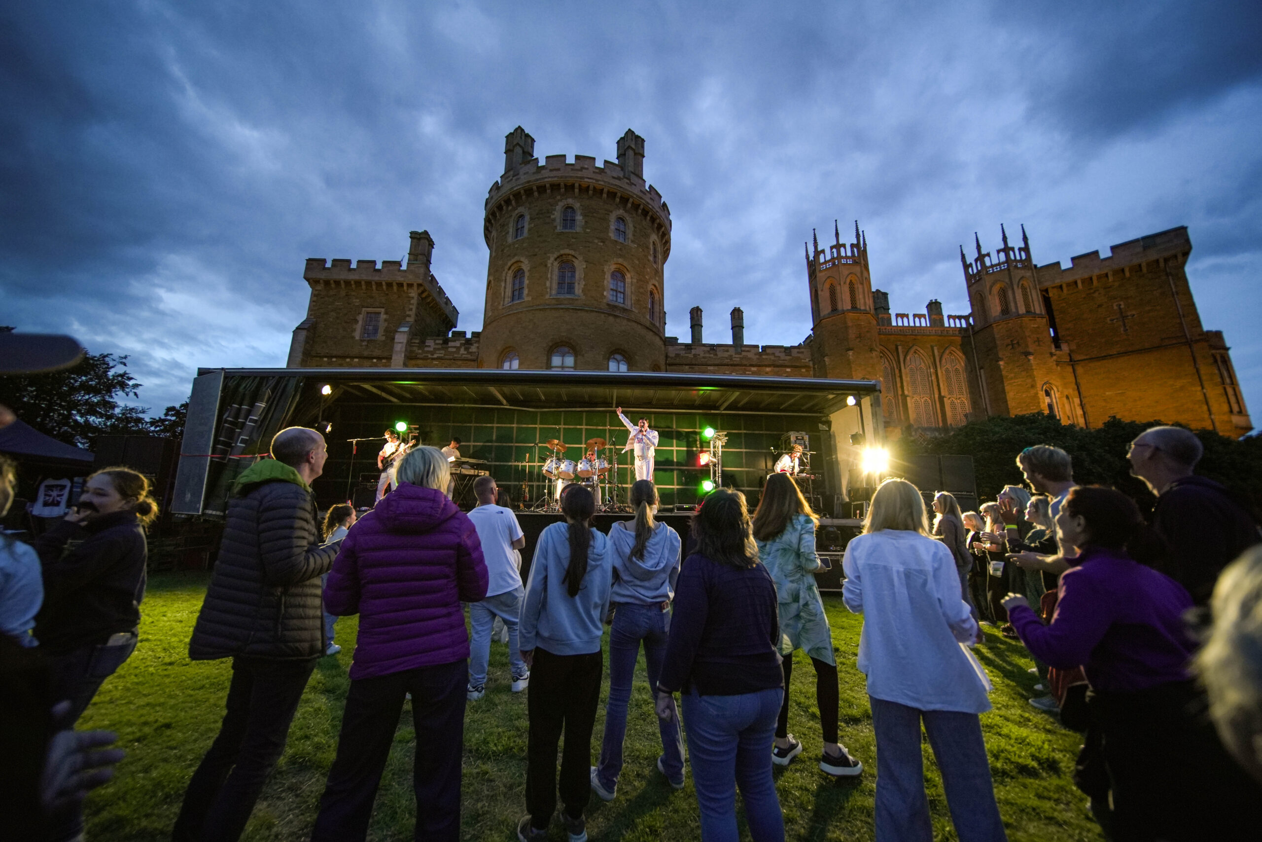 Belvoir castle wedding cost | Beachweddingtips.com
